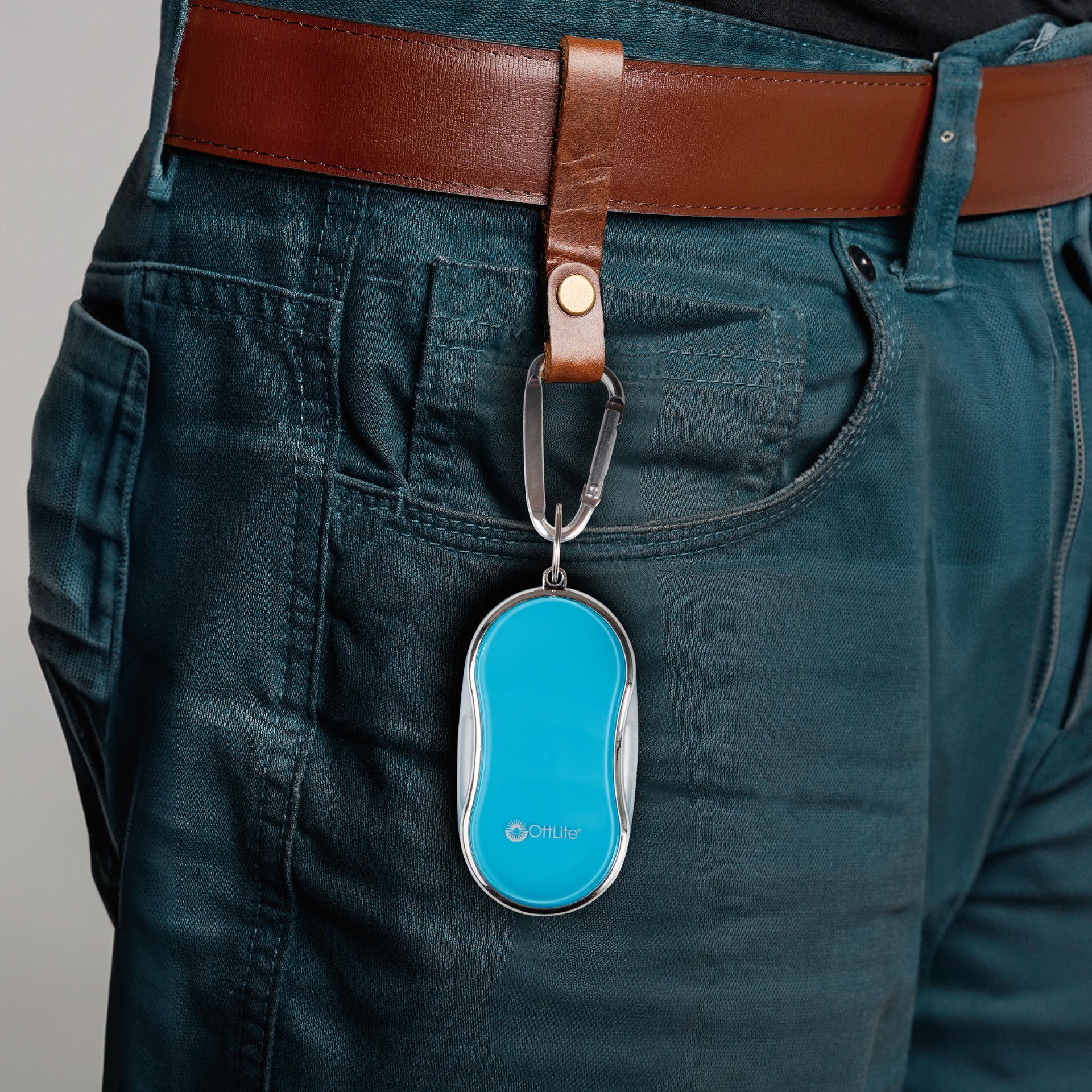 Pocket LED Magnifier with Carabiner Clip